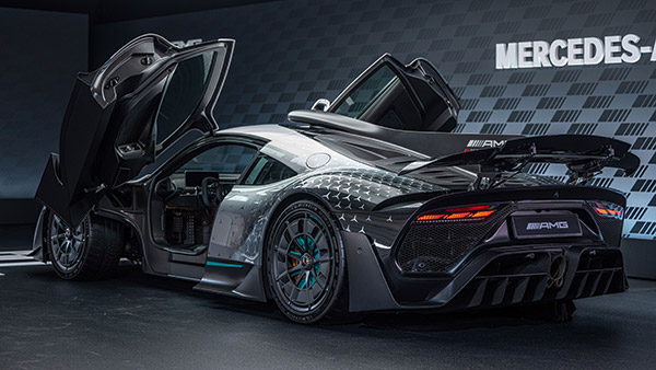 Production-Spec Mercedes-AMG One Revealed With F1 Engine & 4 Motors ...