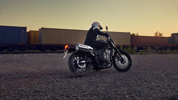 EICMA 2022 – Honda Reveals The New CL500 Retro Scrambler - DriveSpark News EICMA 2022 – Honda Reveals The New CL500 Retro Scrambler - DriveSpark News