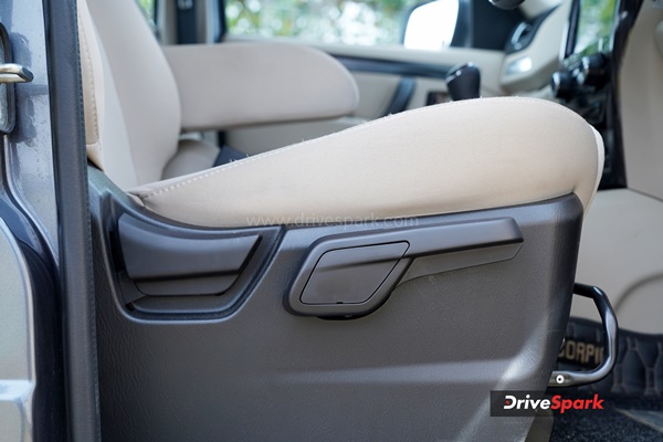 Mahindra Scorpio Classic Review: Design, Specs, Performance, Off-Road ...