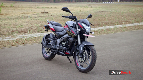2023 Bajaj Pulsar NS 160 & NS 200 First Ride Review - Riding ...