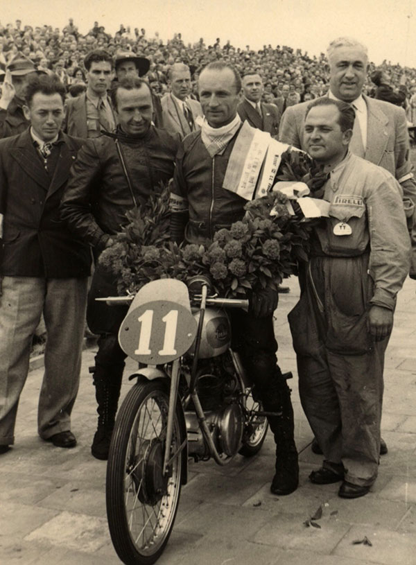 MotoGP: The History Of The World’s Leading Motorcycle Racing ...