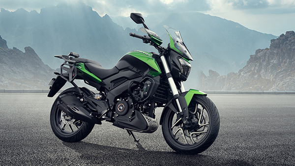 Triumph Speed 400 Vs Bajaj Dominar 400 – Powertrain, Dimensions & More ...