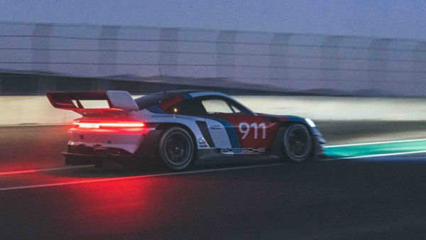 Porsche 911 GT3 R Rennsport Revealed - Specs| Features| Images ...