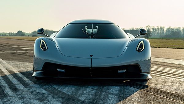 Koenigsegg Jesko Absolut: Aiming for the World's Fastest Car Title ...