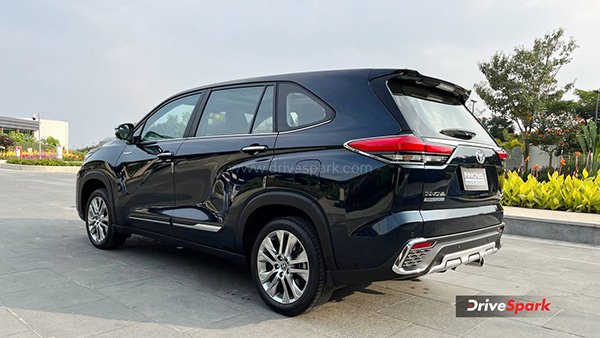 Toyota Innova Hycross Achieves New Milestone – 50,000 Units Sold Since ...