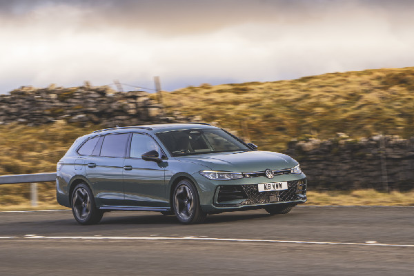 Volkswagen Offers £750 Saving On Test Drives This May - DriveSpark News