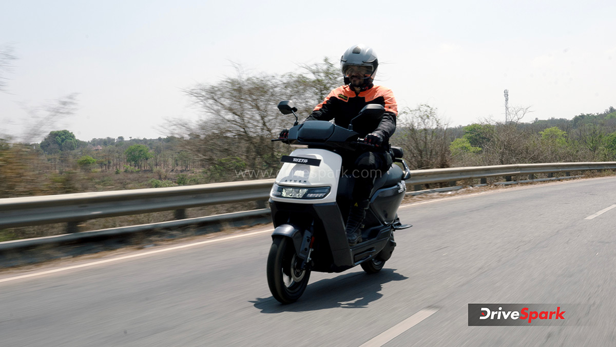 Ather Rizta Video Review - Riding Impressions| Specs| Features| First ...