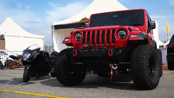 Heavily Modified Mahindra Thar: A Look Inside - DriveSpark News