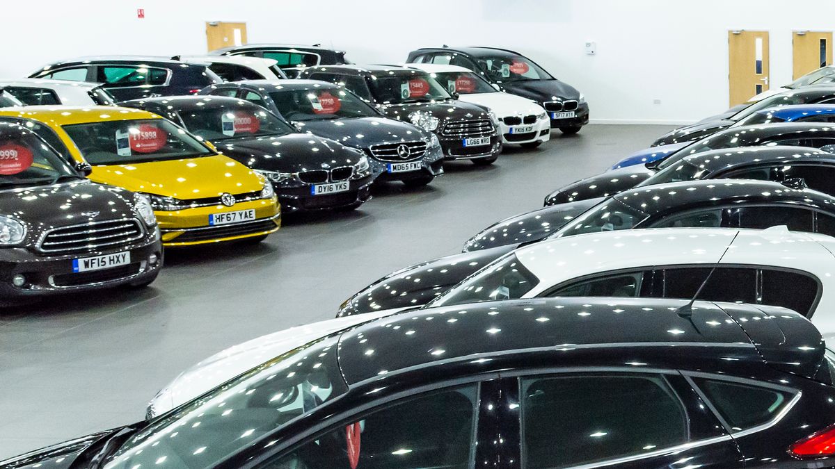 Discover Top 15 Used Car Bargains Under £15,000 In The UK - DriveSpark News