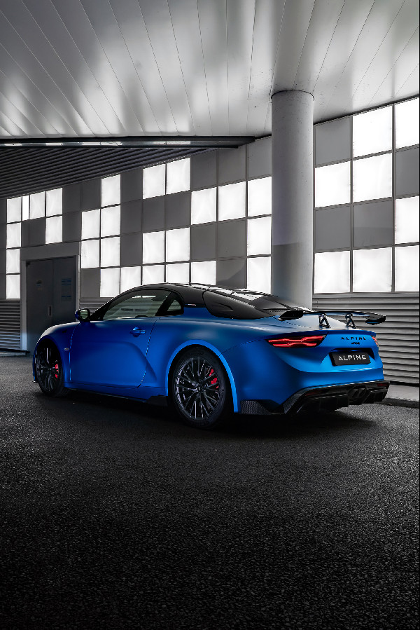 Alpine A290 Electric Sports Car To Debut At Goodwood Festival 2024 - DriveSpark News