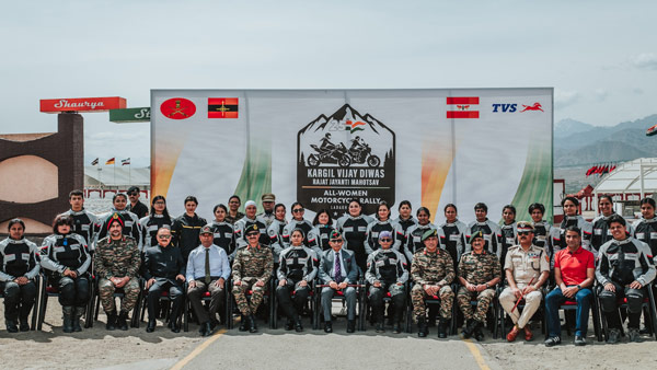 Indian Army's Women Bike Rally Celebrates Kargil Vijay Diwas ...