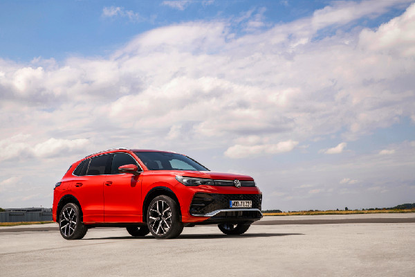 Volkswagen Launches Tiguan R-Line With Enhanced Power In The UK ...