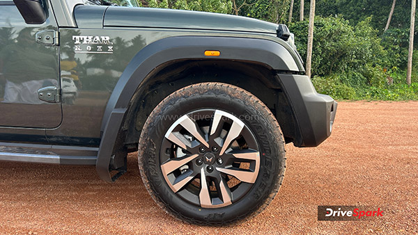 Mahindra Thar Roxx First Drive Review | Powertrain | Handling | Design ...