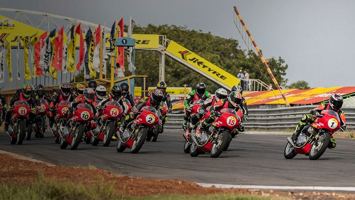 Royal Enfield Continental GT Cup 2024: Exciting Race Highlights ...
