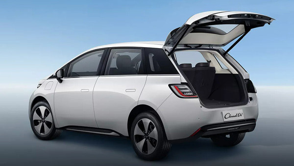 MG Windsor EV Launched In India At Rs 9.99 Lakh – Baas At Rs 3.5/km ...