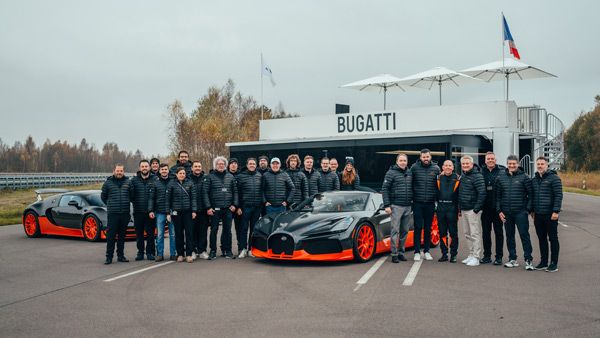 Bugatti W16 Mistral Achieves Top Speed Record Of 453.91km/h ...