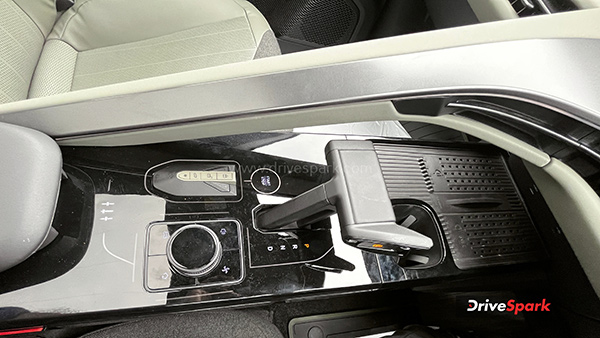 Mahindra BE 6e Review (First Drive) - Driving Impressions | Specs ...