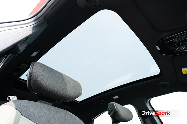 Mahindra BE 6e Review (First Drive) - Driving Impressions | Specs ...