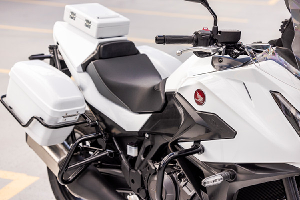 Honda Unveils New NT1100 Police Motorcycle For Law Enforcement - DriveSpark News