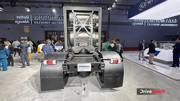 Auto Expo 2025: Tata Prima G.55S Unveiled | Bharat Mobility Global Expo ...