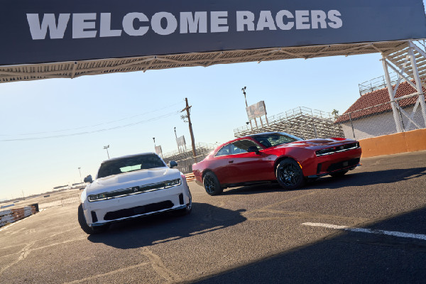 Dodge Charger Daytona And Ram 1500 Win 2025 MotorWeek Awards ...