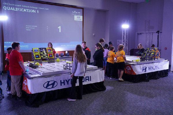 HMMA Hosts Fourth Annual HIRE School Robotics Tournament - DriveSpark News
