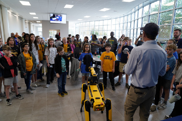 HMMA Hosts Fourth Annual HIRE School Robotics Tournament - DriveSpark News