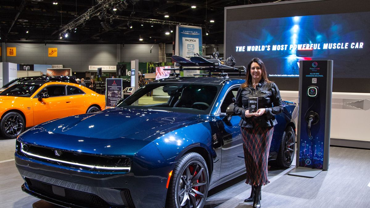 Audrey Moore Receives Trailblazer Award At 2025 Chicago Auto Show ...