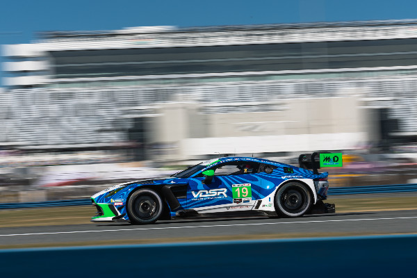 Aston Martin Valkyrie Makes North American Debut At Sebring ...
