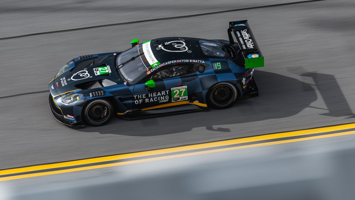 Aston Martin Valkyrie Makes North American Debut At Sebring ...