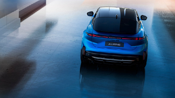 Alpine A390: The New Sport Fastback With Electric Performance ...