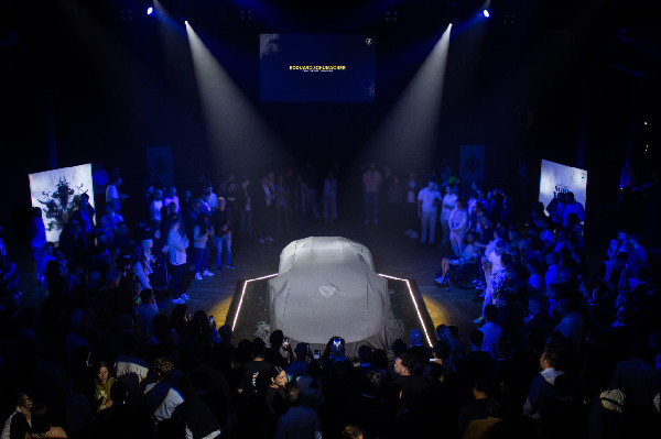 Lamborghini Temerario: New HPEV Super Sports Car Unveiled In Paris ...