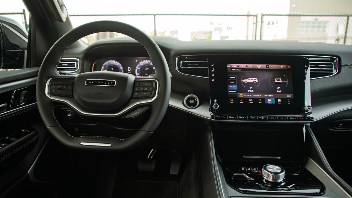 2025 Jeep Wagoneer Command Operations Vehicle For VIP Protection ...