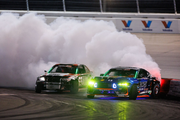 James Deane Claims Victory At Formula DRIFT Round 5 In St Louis ...