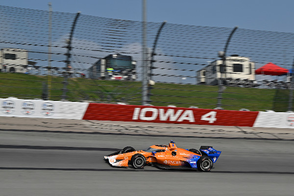 Honda Achieves Front Row Lockout For Iowa Race 2 - DriveSpark News