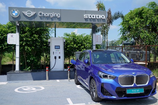 BMW Is The First Luxury Brand To Sell 5,000 EVs In India; Launches ...