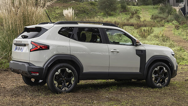 Renault Duster & Bigster Updated: All-Wheel Drive, Hybrid System, 1 ...