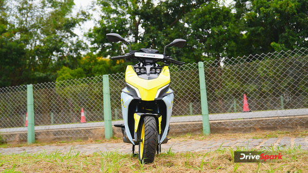 TVS NTorq 150 First Ride Review: Riding Impressions| Specs| Features ...