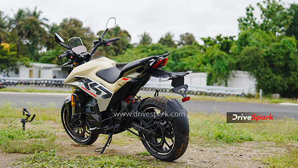 Ultraviolette X-47 First Ride Review: Riding Impressions| Range| Specs ...