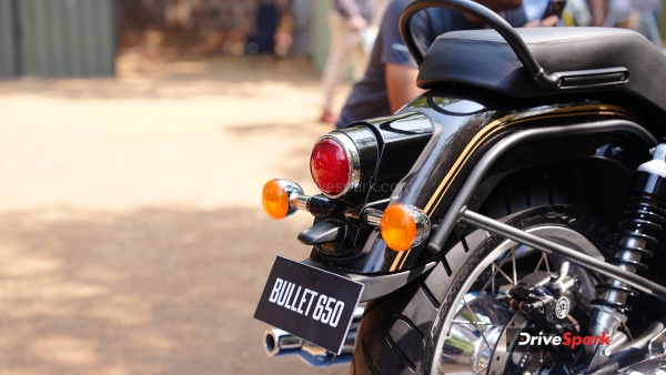 Royal Enfield Bullet 650 Showcased At Motoverse 2025 - Debut In India ...