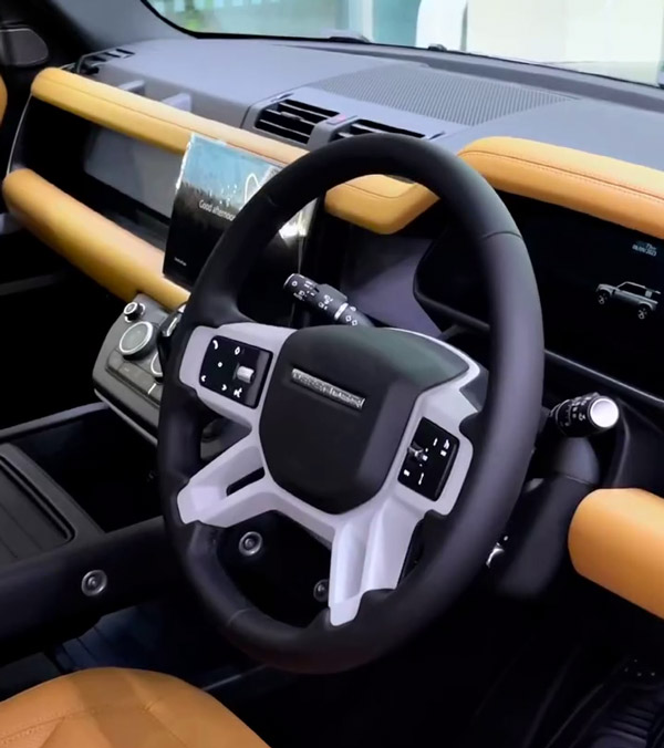 ബോളിവുഡ് നടൻ ജിമ്മി ഷെർഗിൽ ഡിഫൻഡർ സ്വന്തമാക്കി - Malayalam DriveSpark