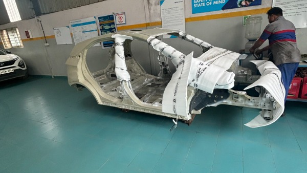 TOTAL LOSS ക്ലെയിം ഇൻഷുറൻസ് കമ്പനി തളളി; പുത്തൻ ബോഡി ഷെൽ ഓർഡർ ചെയ്ത് ...