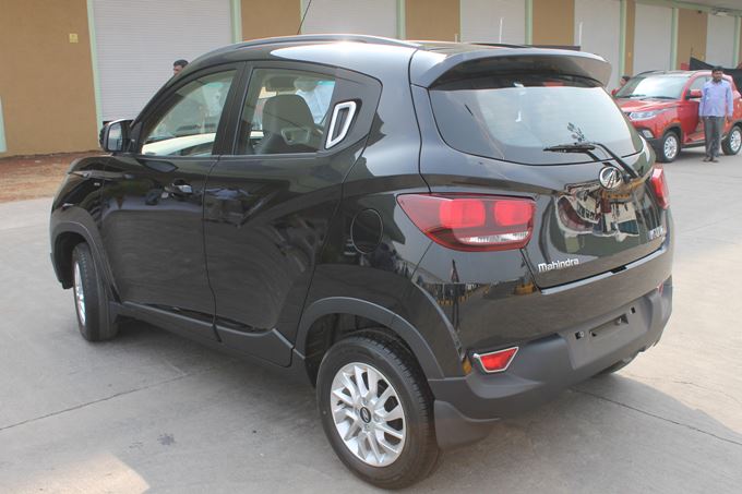 Mahindra KUV100 Images [HD]: Mahindra KUV100 Interior & Exterior Photo ...