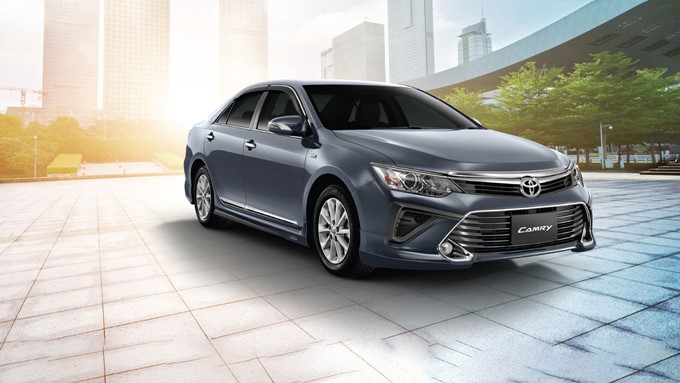 Toyota Camry Images [HD]: Toyota Camry Interior & Exterior Photo ...