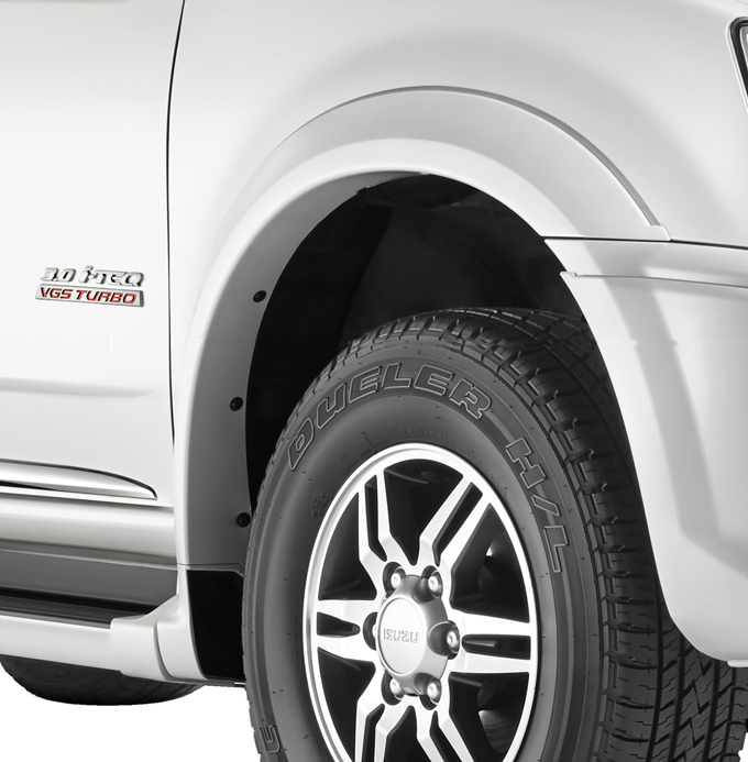 ISUZU MU-7 Images [HD]: ISUZU MU-7 Interior & Exterior Photo Gallery ...