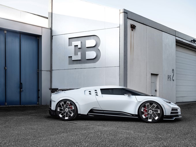 Bugatti Centodieci Images [HD]: Bugatti Centodieci Interior & Exterior ...
