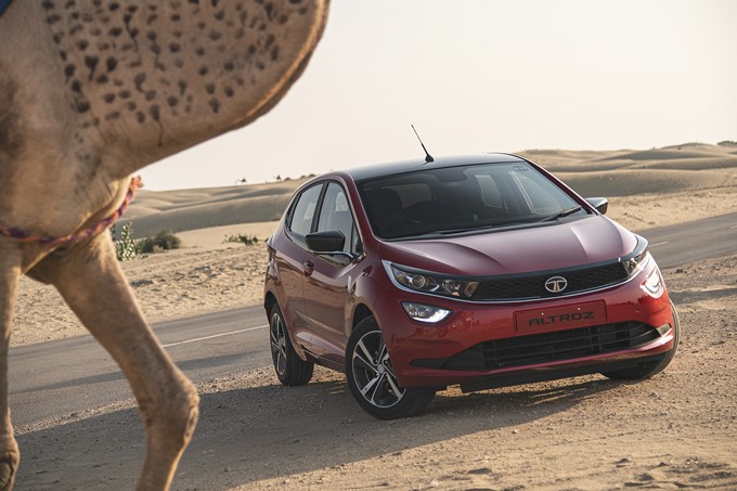 Tata Altroz Images [HD]: Tata Altroz Interior & Exterior Photo Gallery ...