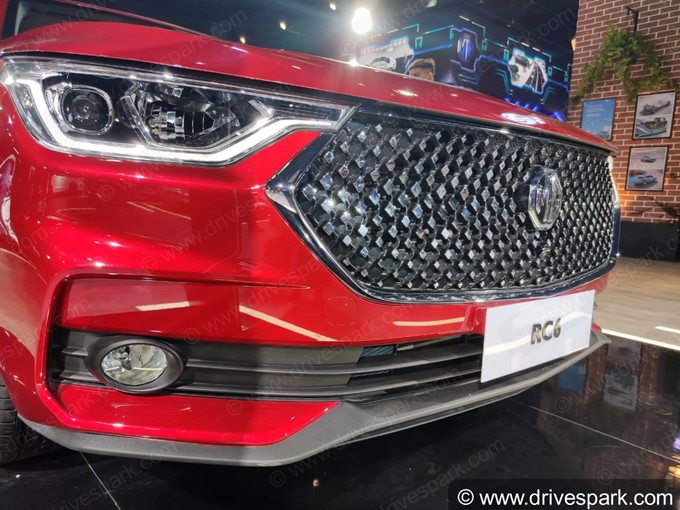 MG RC6 Sedan Images [HD]: MG RC6 Sedan Interior & Exterior Photo ...