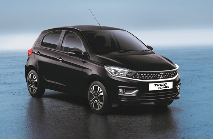 Tata Tiago iCNG Images [HD]: Tata Tiago iCNG Interior & Exterior Photo ...