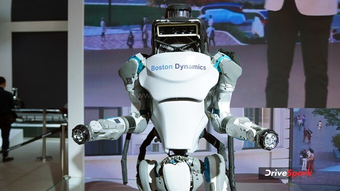 Hyundai Boston Dynamics Images [HD] - DriveSpark